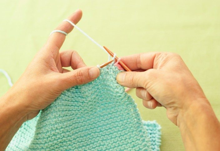 Continental Knitting Knit Stitch for Beginners | Cast on