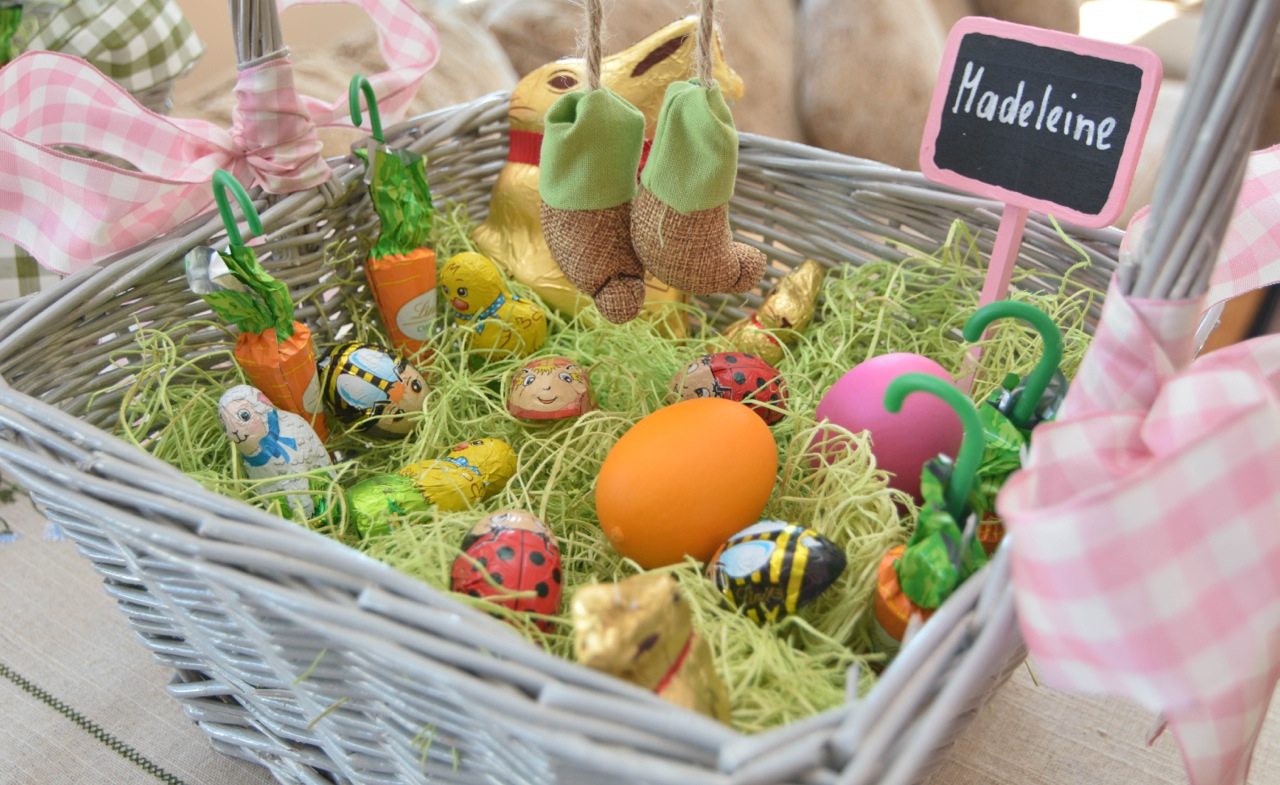 German Easter Celebration | Recipes | Lifestyle | Books | Decoration