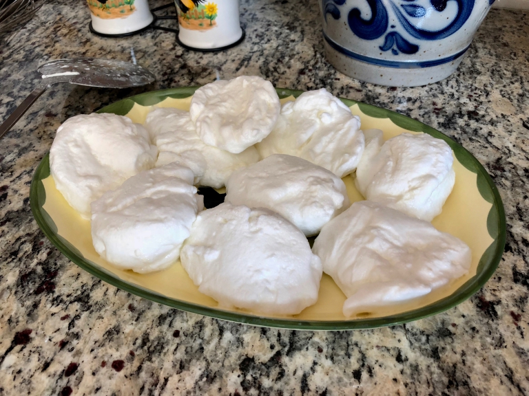 Original German Schneenockerl Snowballs Recipe | Vanilla Sauce