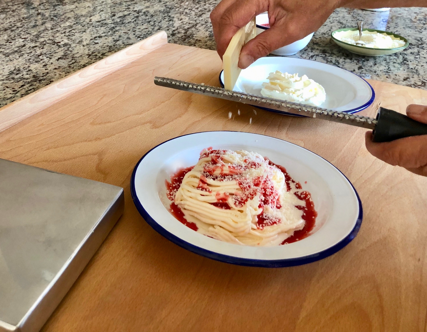 Spaghettieis - Spaghetti Ice Cream / German Recipe / German Tradition